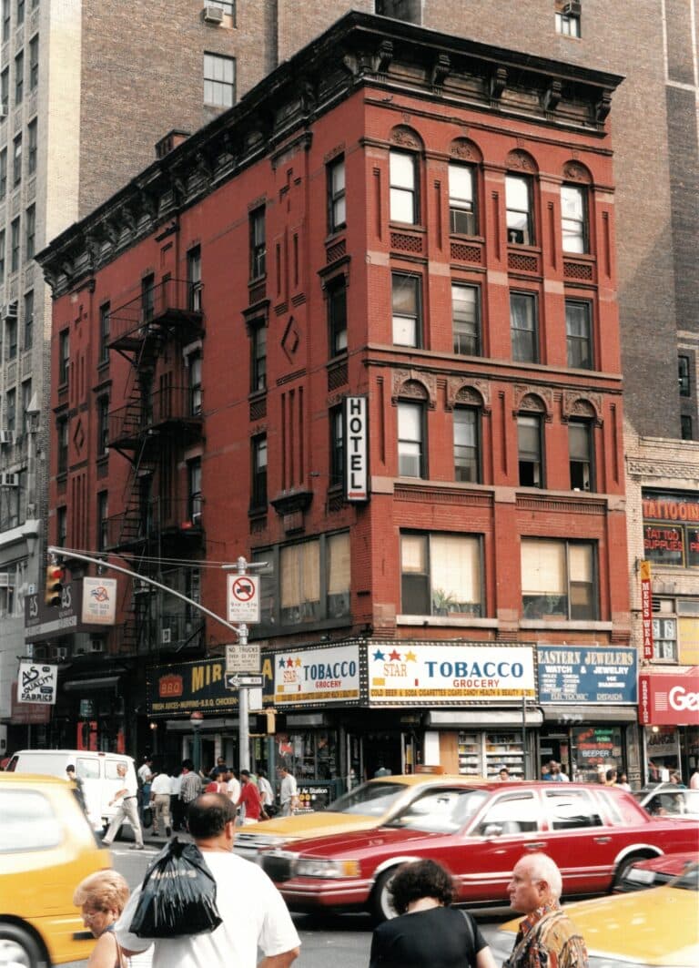 About - Urban Pathways